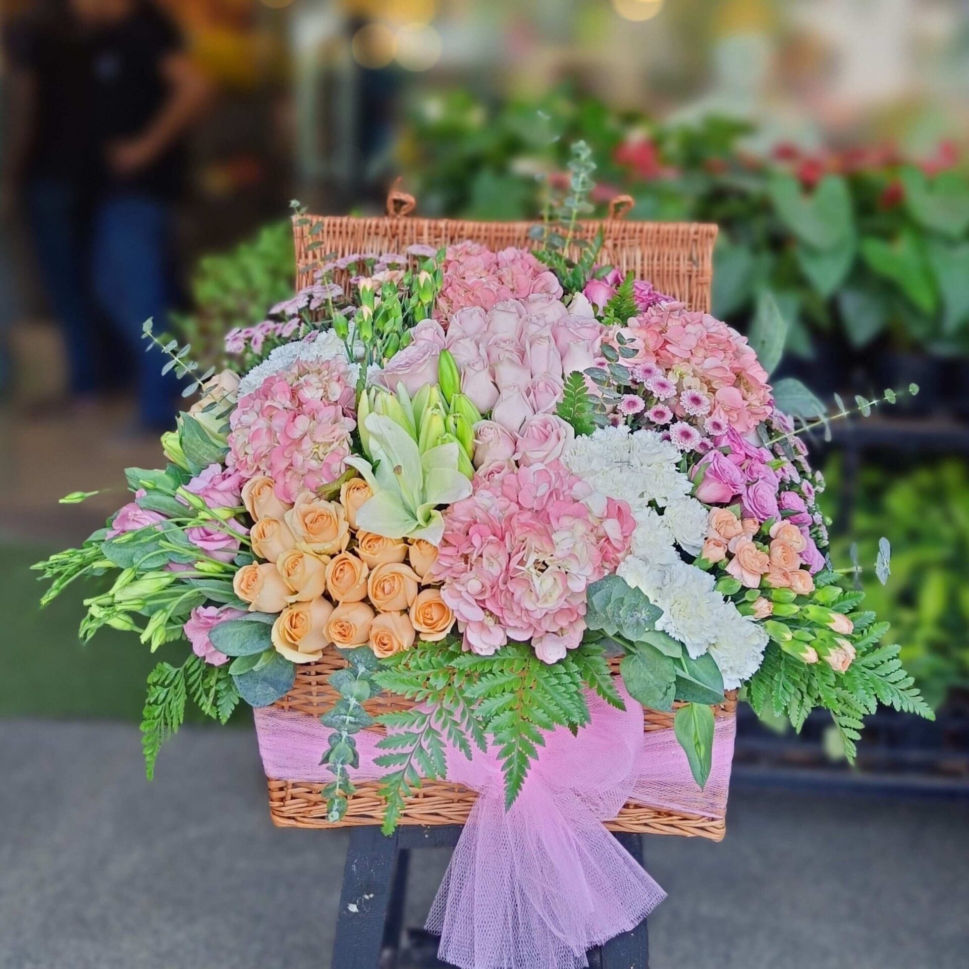 Order Hydrangaes Flowers Online - Fresh knots