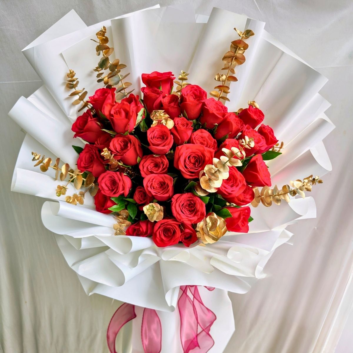 Fire Gold – Vibrant Rose Bouquet | Flower Delivery in Bangalore