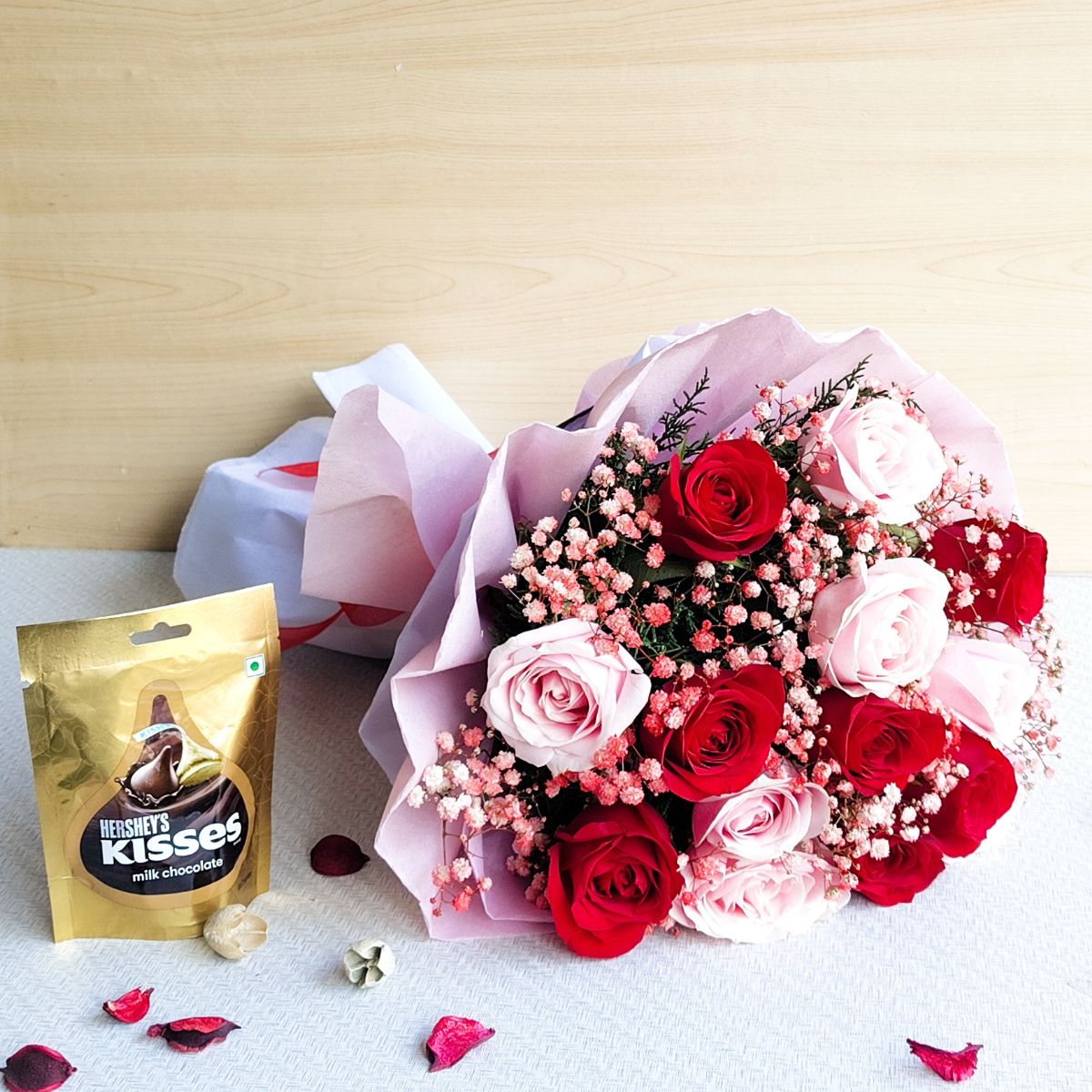 Combo Bouquet of Red Roses & Chocolate Valentine’s Gift in Bangalroe